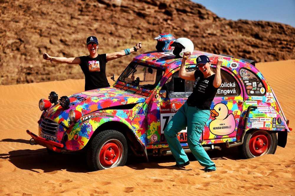 La hazaña del Citroën 2CV en el Dakar - Fierros Calientes